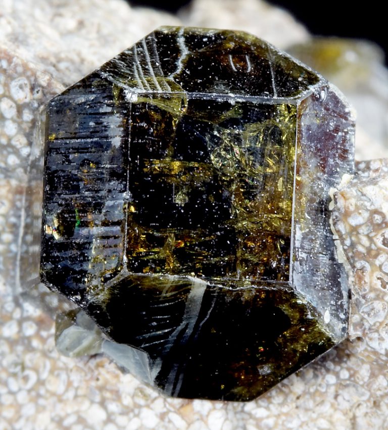 Idocrase (Vesuvianite)